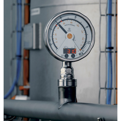 ifm-efector Analog/Digital Pressure Transmitter, 0 to 14.5 PSI ...